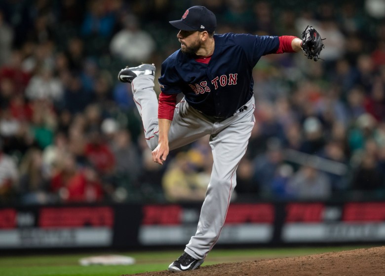 Sports Digest: Red Sox keep Barnes for $4.5 million