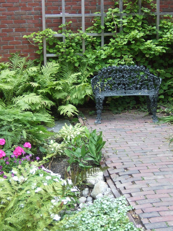 The Longfellow Garden Club of Portland celebrates 100 years