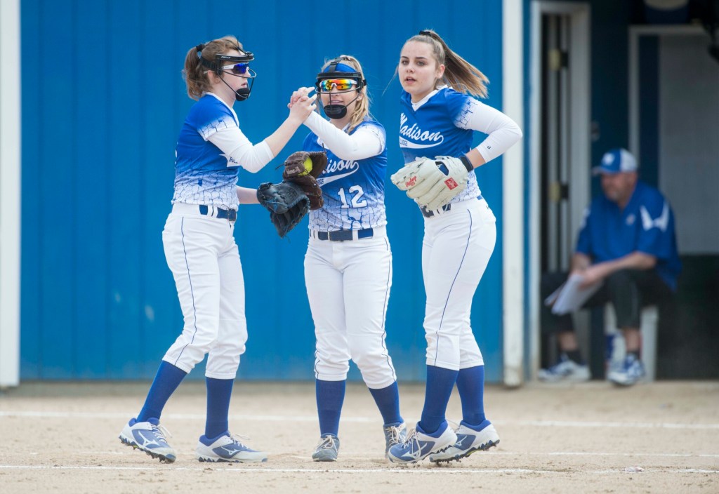 Softball: Madison holds off Winthrop