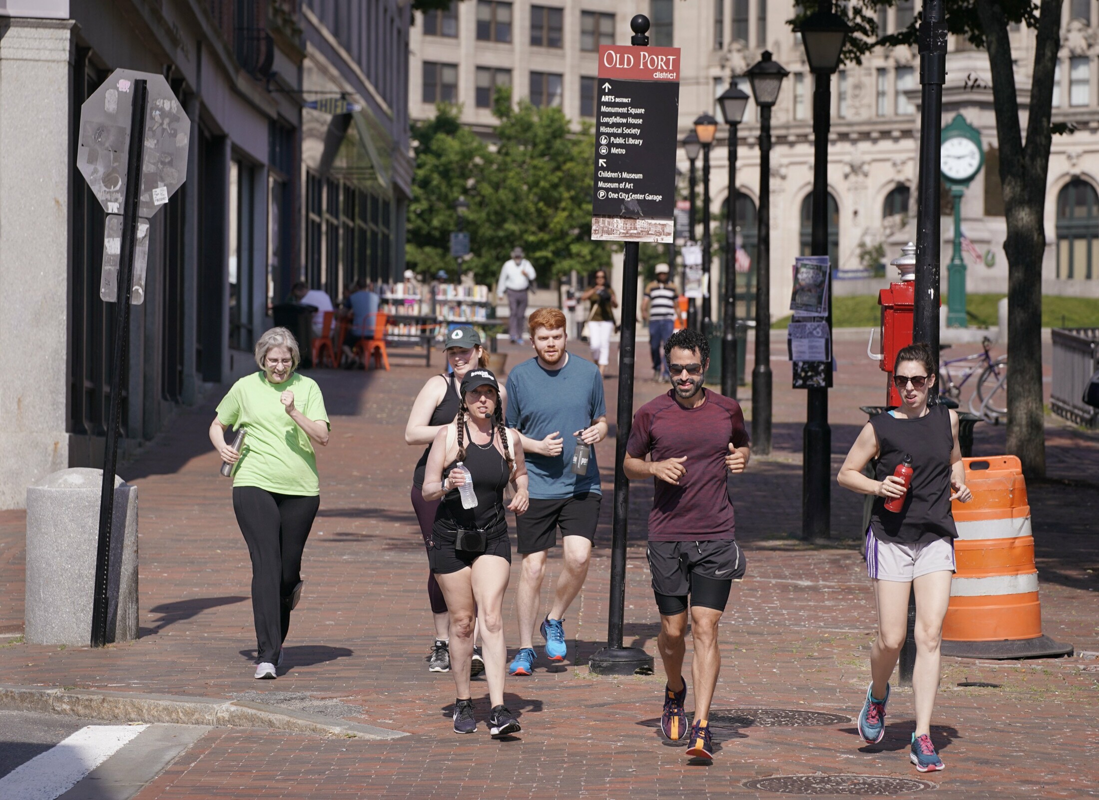 Walking tours thrive in walkable Portland