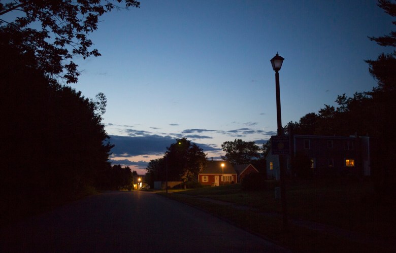 Dozens of Portland streetlights stay off amid contract dispute
