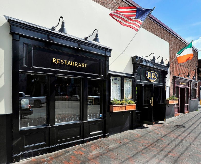 Ri Ra reopens weeks after fire