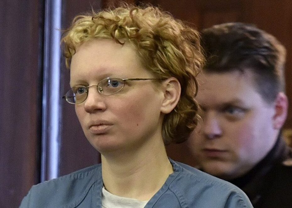 Sharon Carrillo, charged with murder in daughter’s death from abuse ...