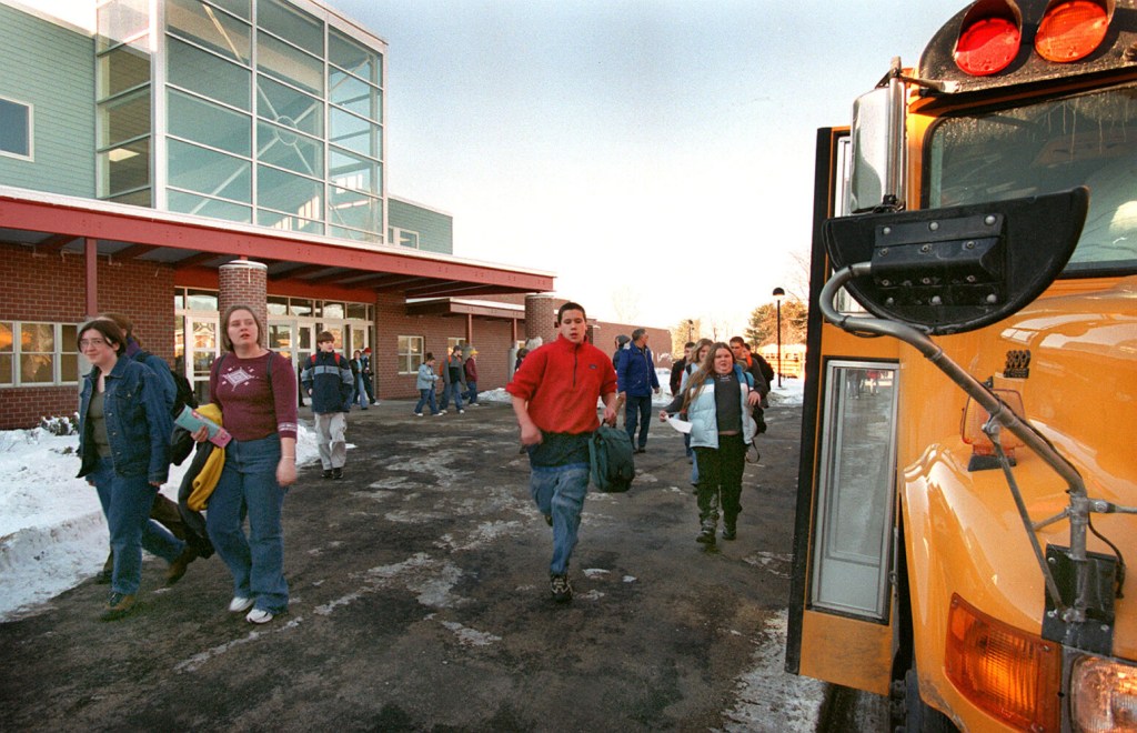 Letters to the editor: MSAD 75 teachers deserve a fair contract