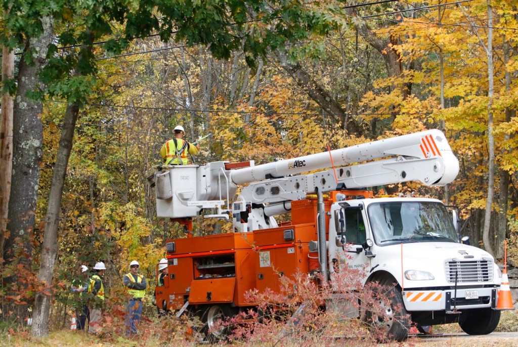 Central Maine Power outages down below 450