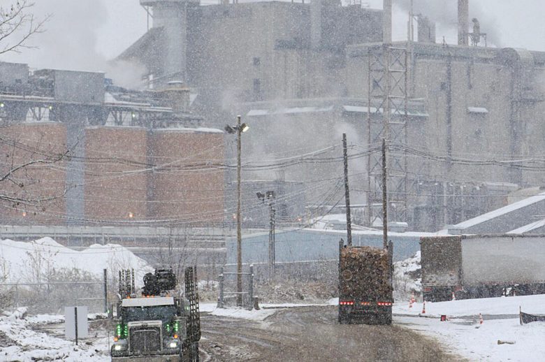 Verso agrees to sell Jay mill as part of $400 million deal