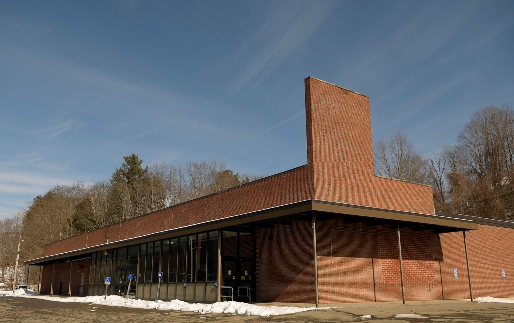 Residents, police weigh in on site of new Augusta police station