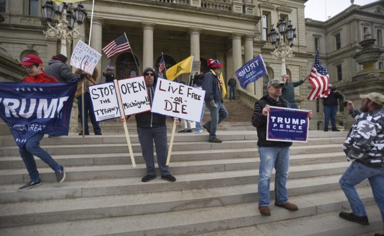 Most protesting Michigan’s social distancing order stay in their cars