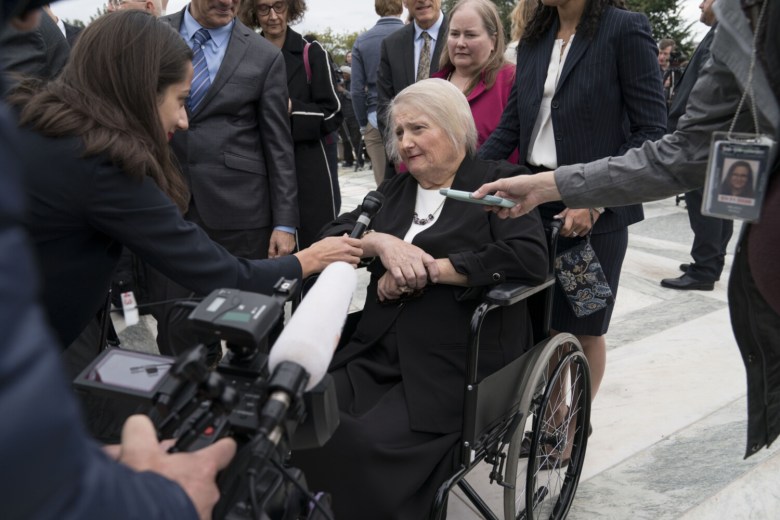 Aimee Stephens, transgender woman at center of Supreme Court case, dies ...