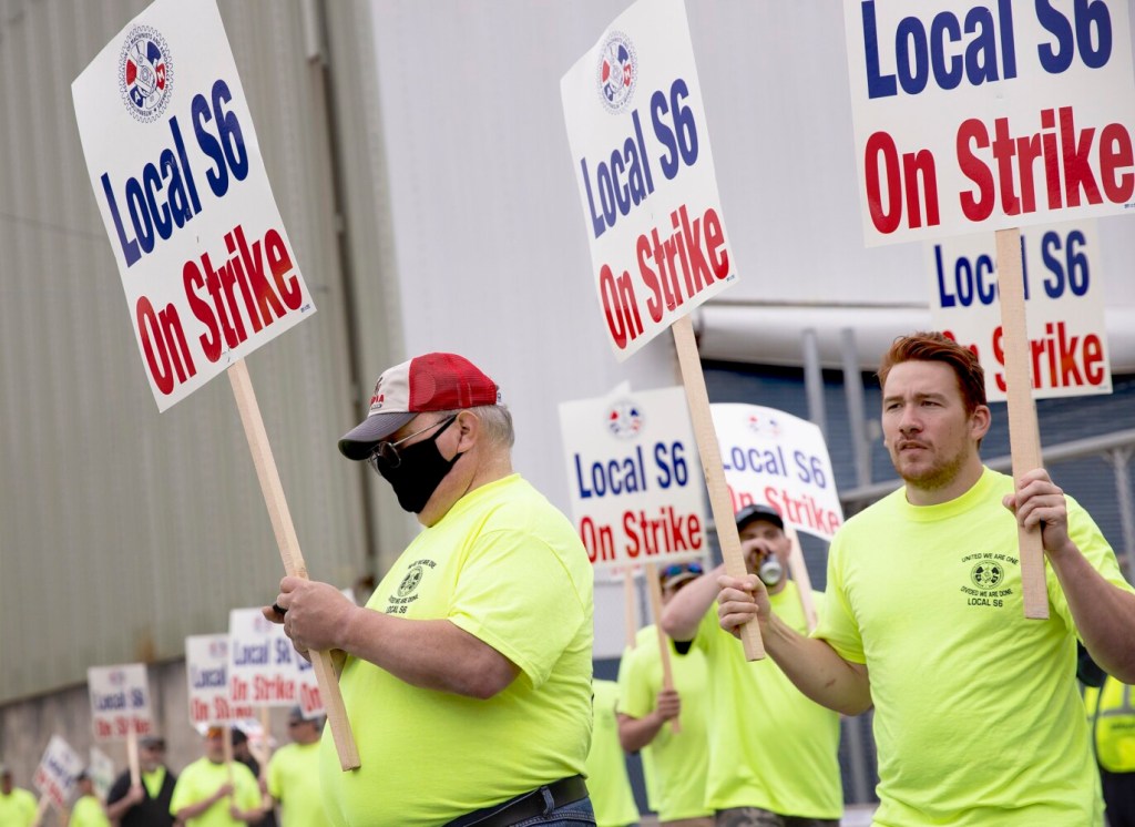 Letter: Scabs weaken union’s stance