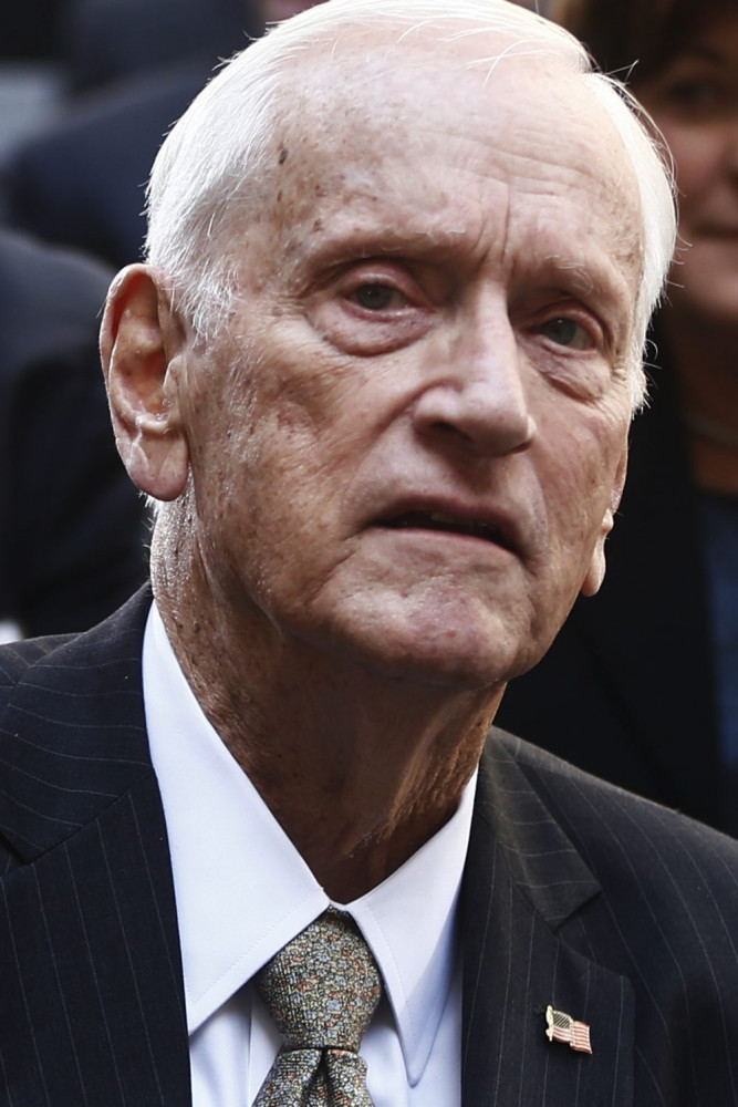 William Sessions, FBI head fired by President Clinton, dies at 90