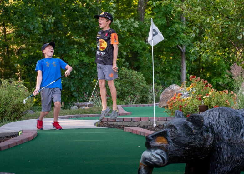 PHOTOS: Tabers Mini Golf League rolls on