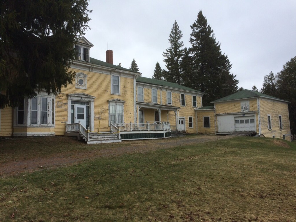 You can live in this historic Calais house for free, if you’re willing ...