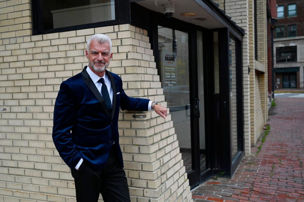 News Center Maine’s Lee Nelson will anchor his last broadcast Friday