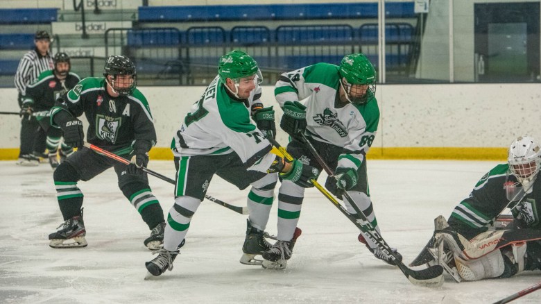 Junior hockey: Quick start propels Twin City Thunder to first win of ...