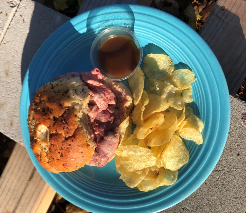 Run & Eat: Roll Call serves roast beef to be reckoned with