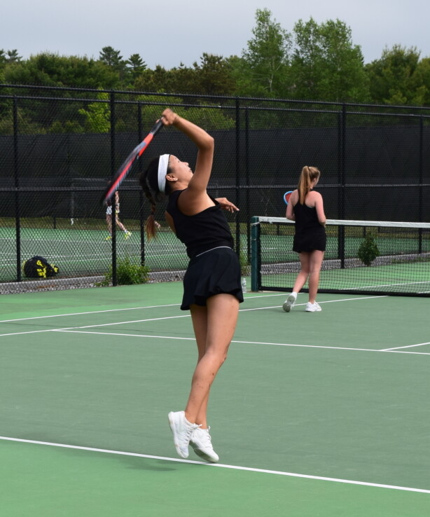 Brunswick tennis teams shake off rust, Edward Little in Class A North ...