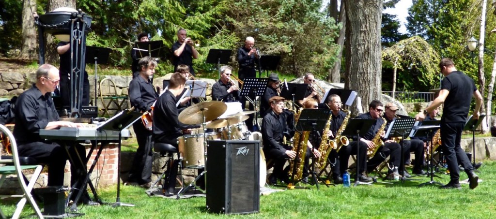 Live Music Returns to the Camden Amphitheatre