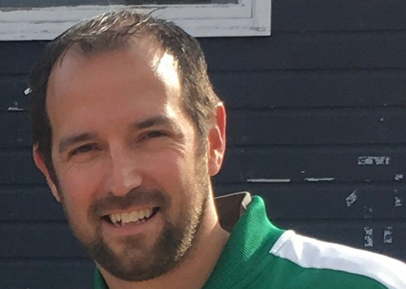 Max Thompson takes over for Tim Mains as Edward Little boys soccer coach