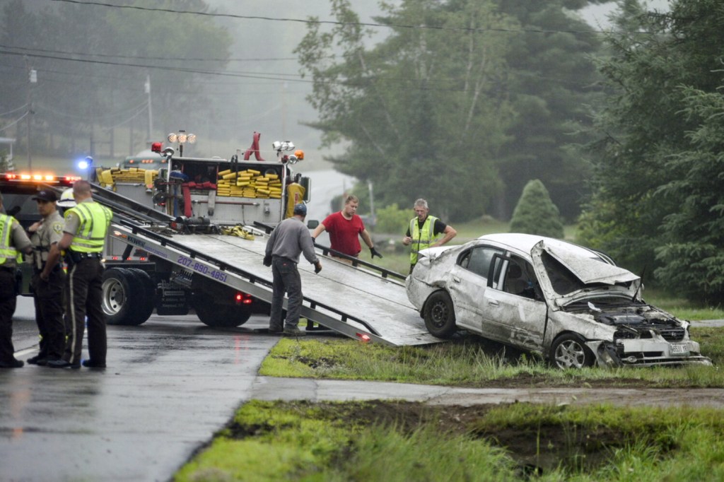 Woodstock man dies in West Paris car crash