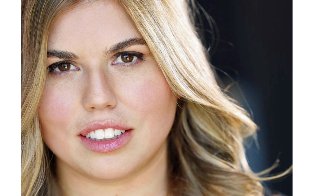 Litchfield ‘farm girl’ hits Hollywood via Texas and barrel racing: Face ...