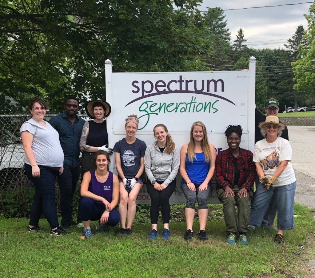 MaineGeneral Health residents volunteer at Spectrum Generations