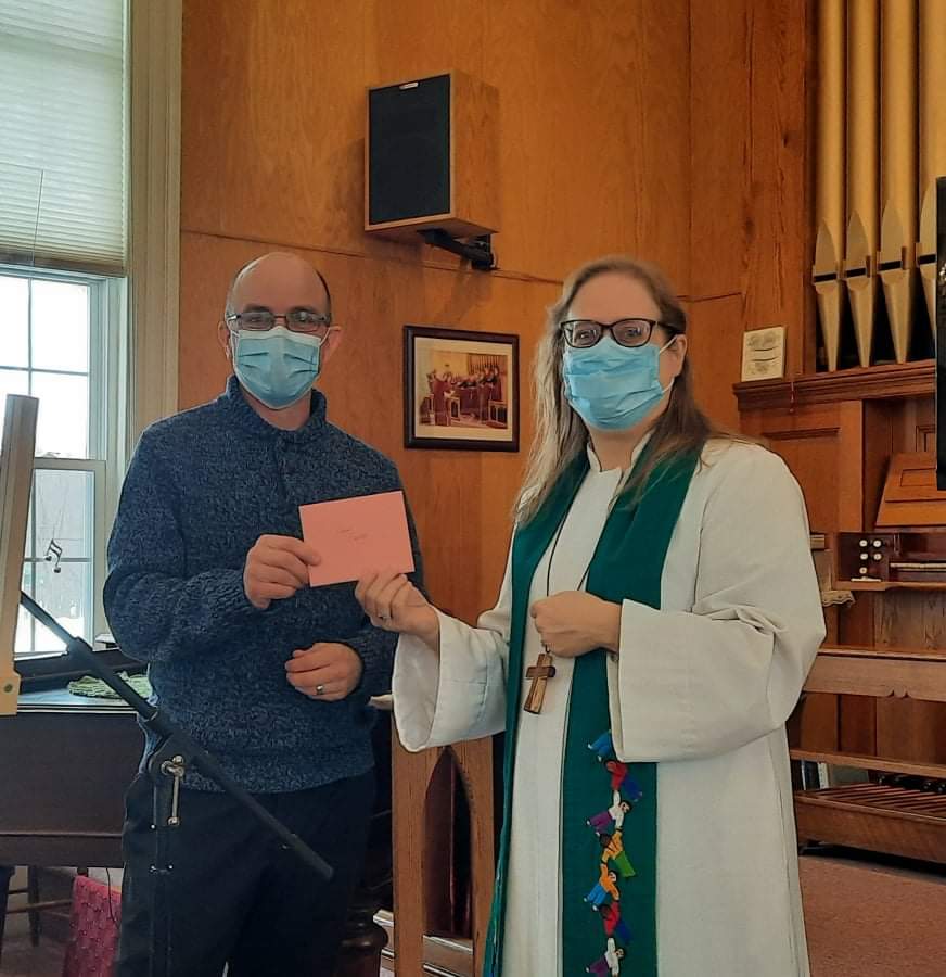 Wayne church donates to Capital Area New Mainers Project