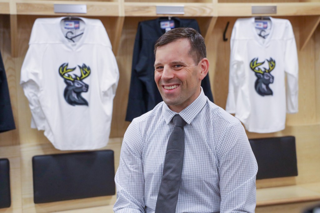 Hockey: Derek Damon ready to lead Iowa Heartlanders as new head coach