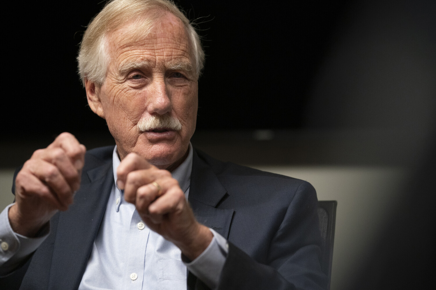 Sen. Angus King caught up in ‘Twitter Files’ controversy – The Portland ...
