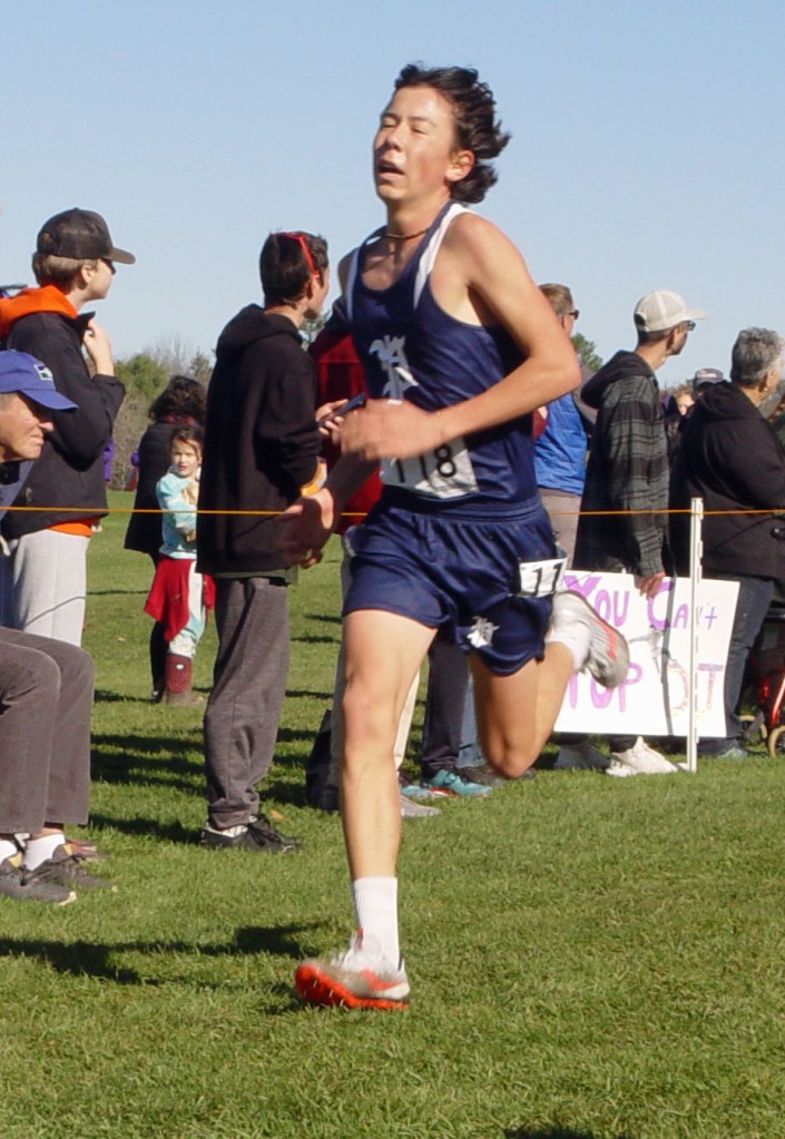Portland edition: Bulldogs boys runners-up at cross country state meet