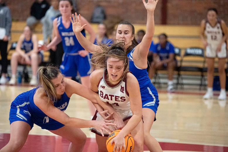 Women’s basketball: Meghan Graff, Bates wallop Colby