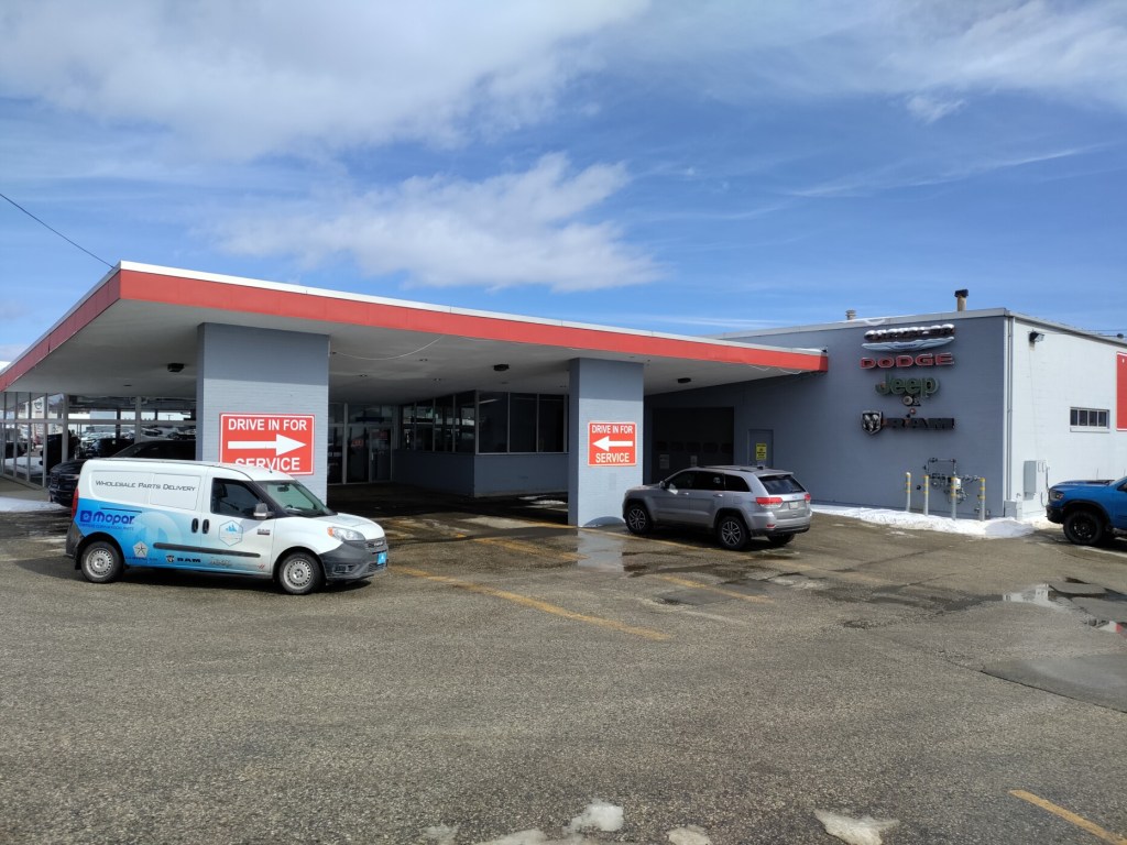 Lee Auto Mall to get a facelift