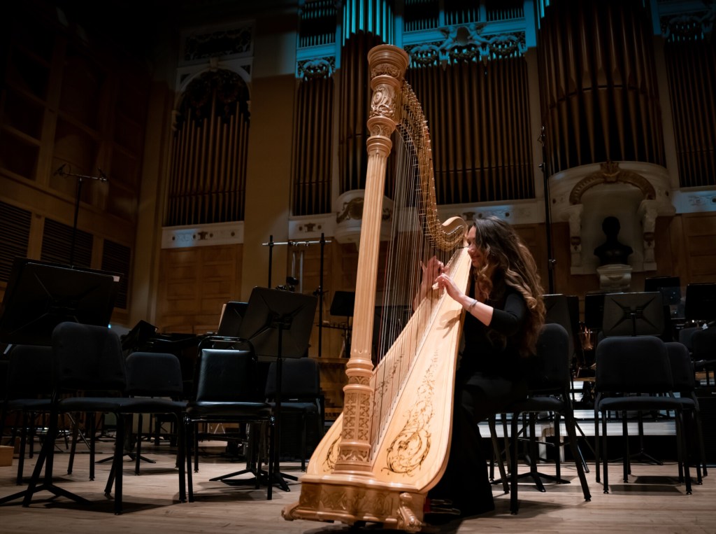 Live Music Lineup: Klezmer, classical and Appalachian string music