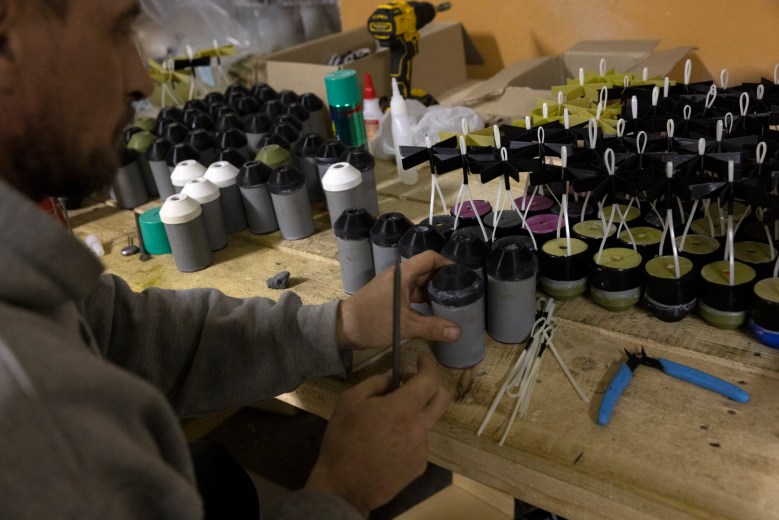 Facing critical ammunition shortage, Ukrainian troops ration shells