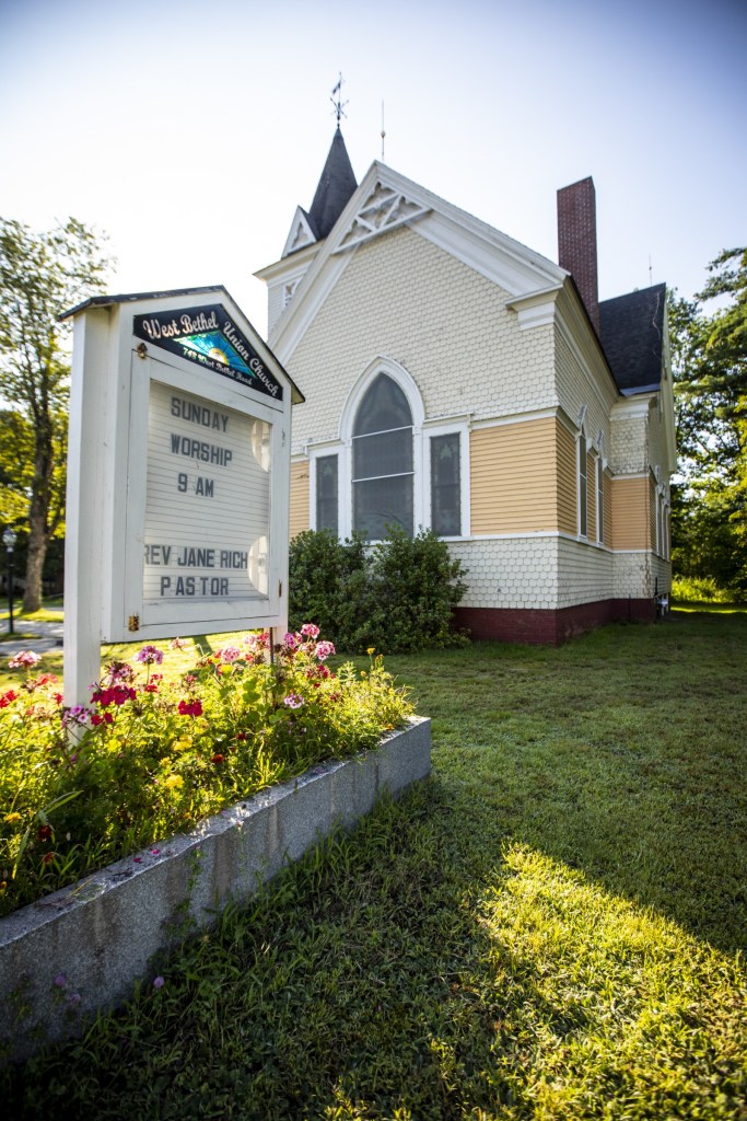 Jane Rich steps down as West Bethel Union pastor