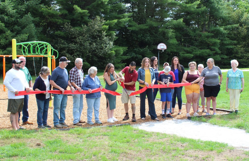 Chesterville celebrates new playground