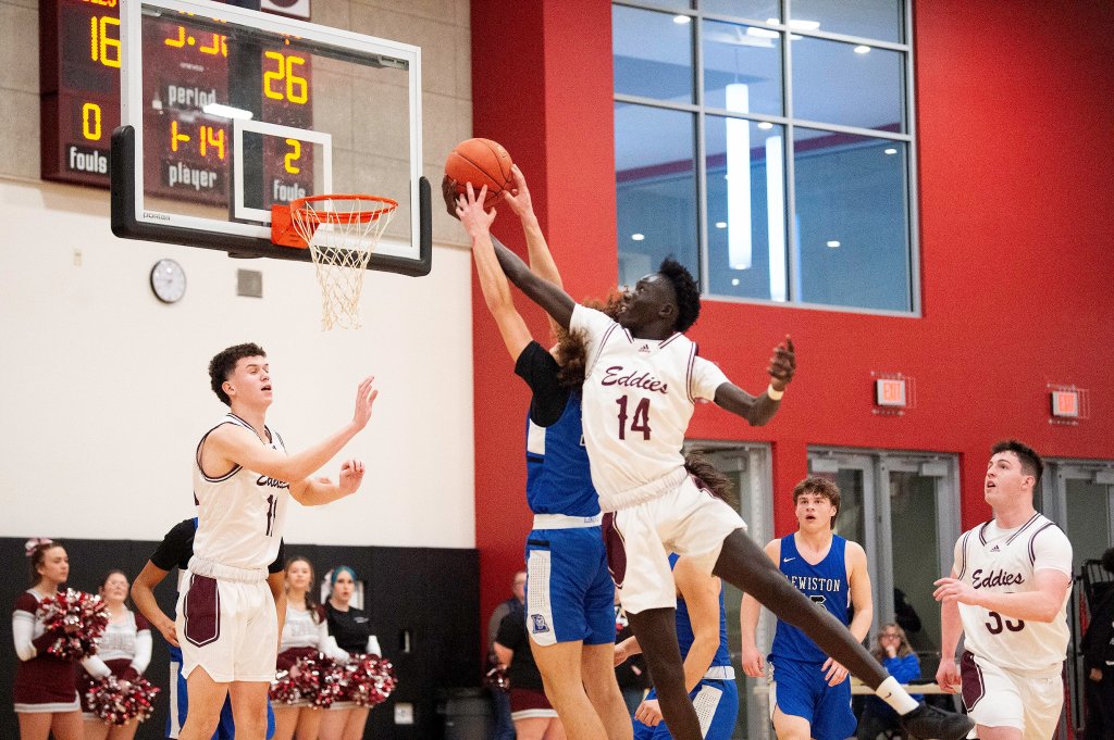 Boys basketball: Edward Little rallies in third quarter, then holds off ...