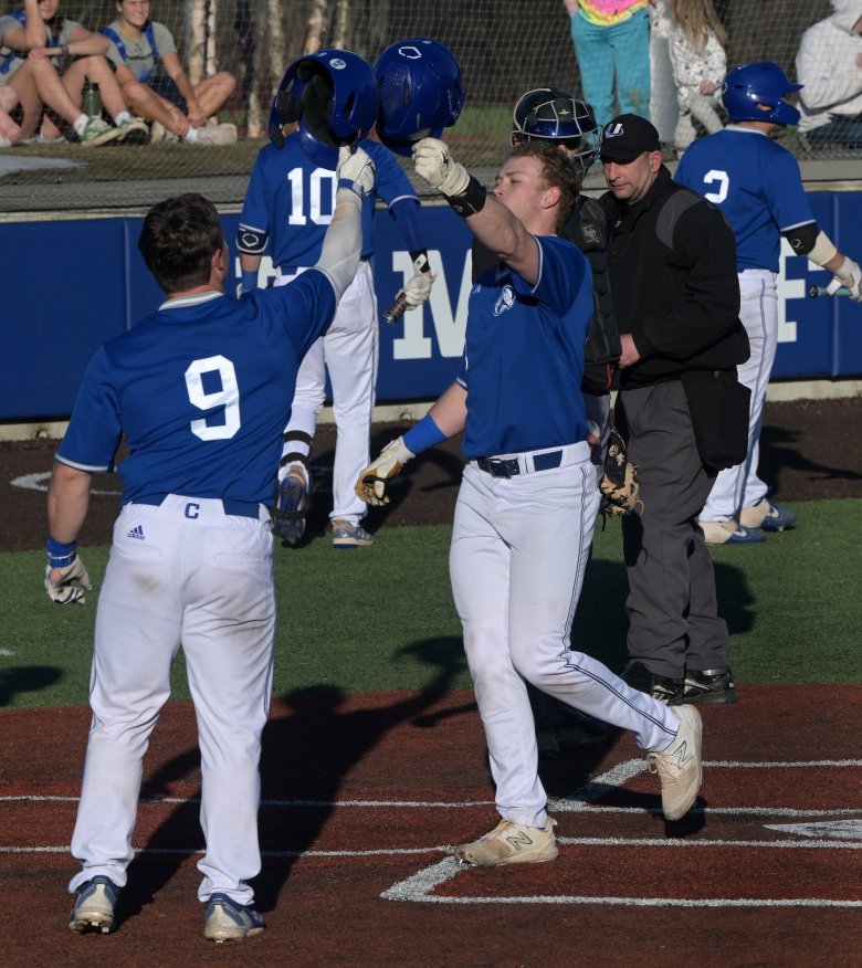 College notebook: Colby College baseball team makes push for top 25 ranking