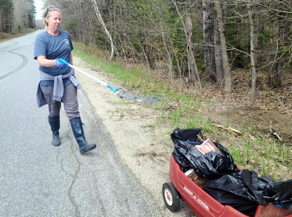 Photos: Roadside cleanup in Chesterville