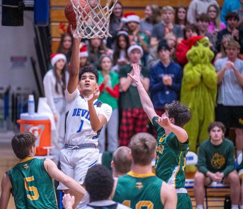 Roundup: Lewiston boys basketball wins third straight