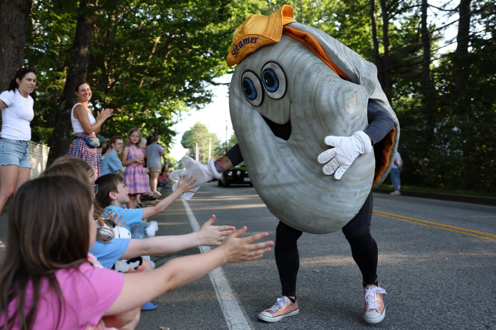 11 things you need to do at the Yarmouth Clam Festival