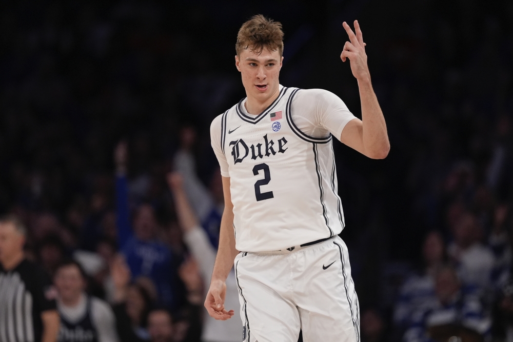 Cooper Flagg scores 16 points as Duke wins at MSG