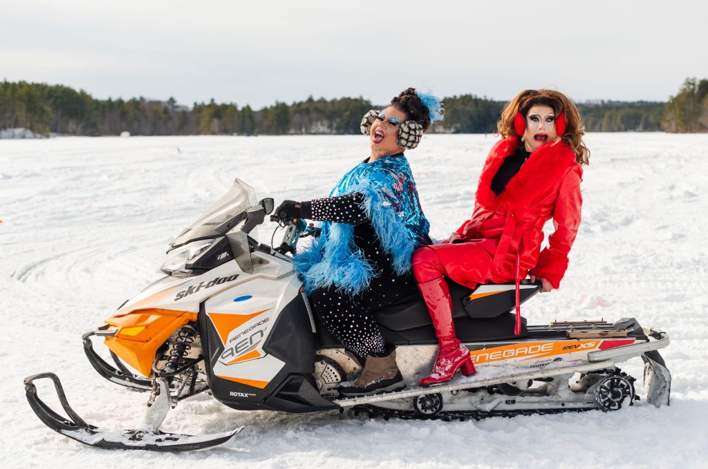 Drag queens entertain at state ice fishing event