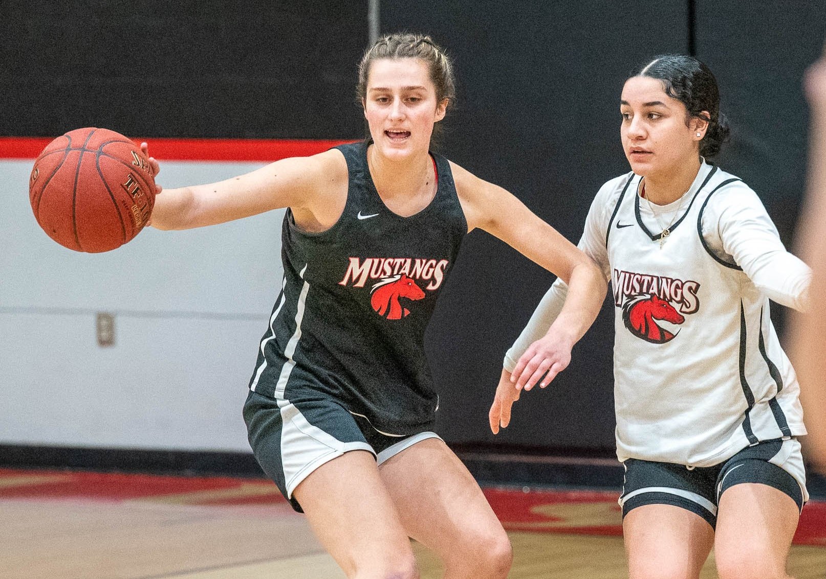 CMCC women’s basketball wins, UMA loses in USCAA tournament