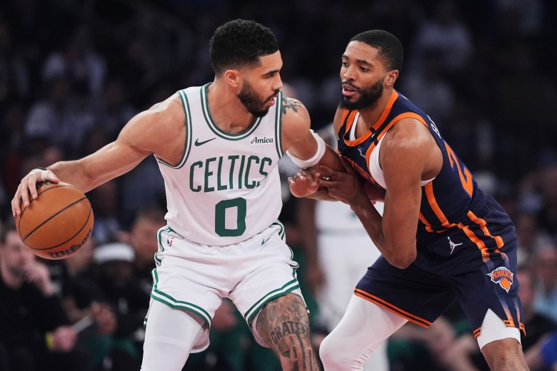 Tatum hurt, Celtics pushed to brink of elimination