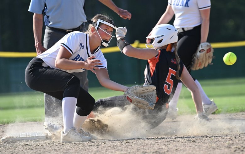 Julia Pike, Mia McCarthy lead Kennebunk softball past Biddeford