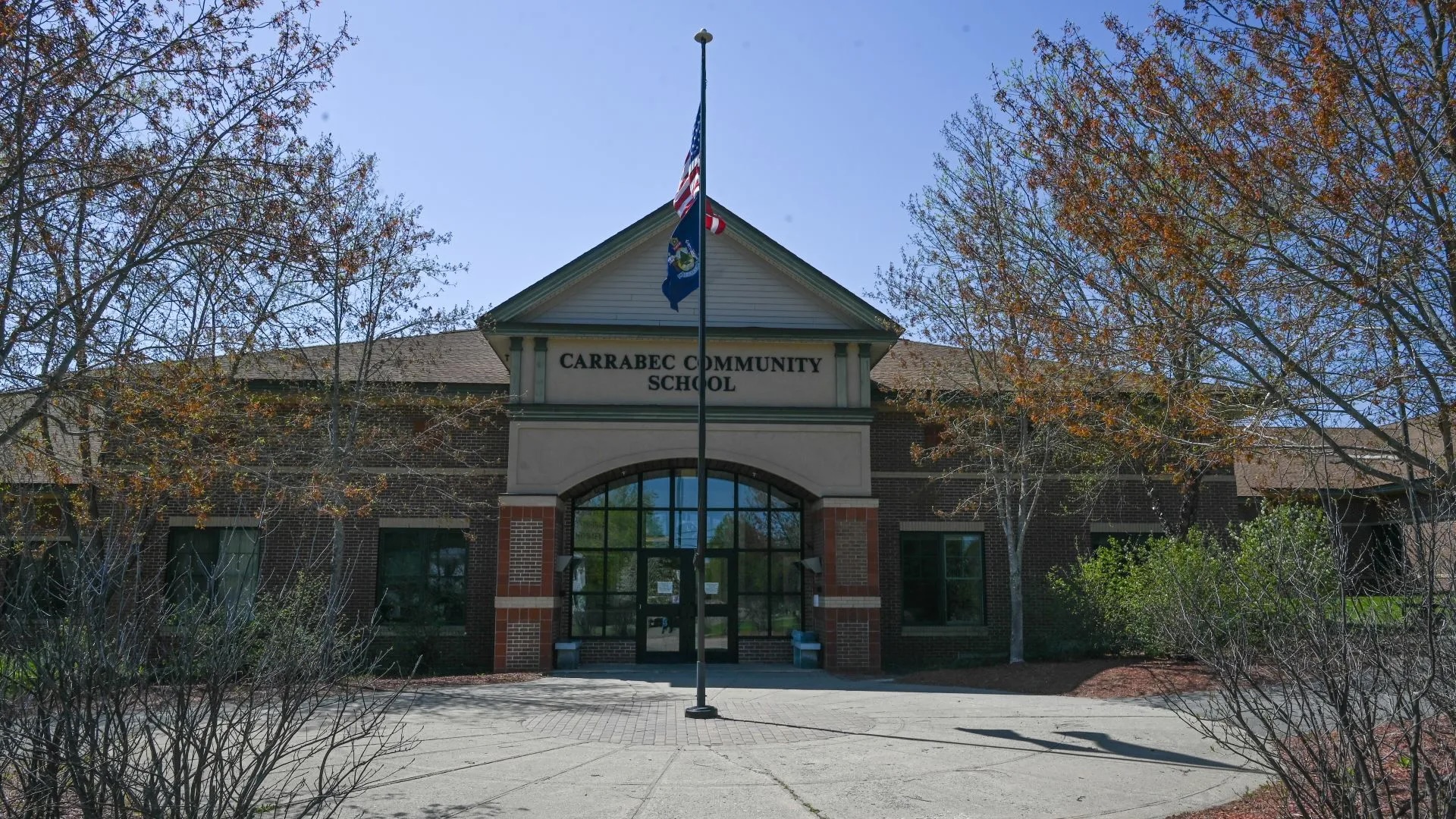 Embden weighs leaving school district as costs rise, enrollment falls