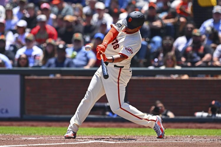 Rafael Devers homers as Giants beat Red Sox