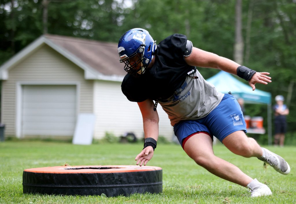 Mic’d up: Lewiston’s Joe Dube and Lawrence’s Colton Carter at Lobster ...