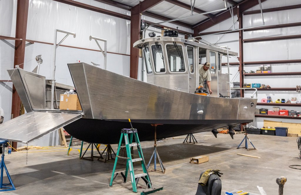 Maine oyster farm launches its first electric workboat